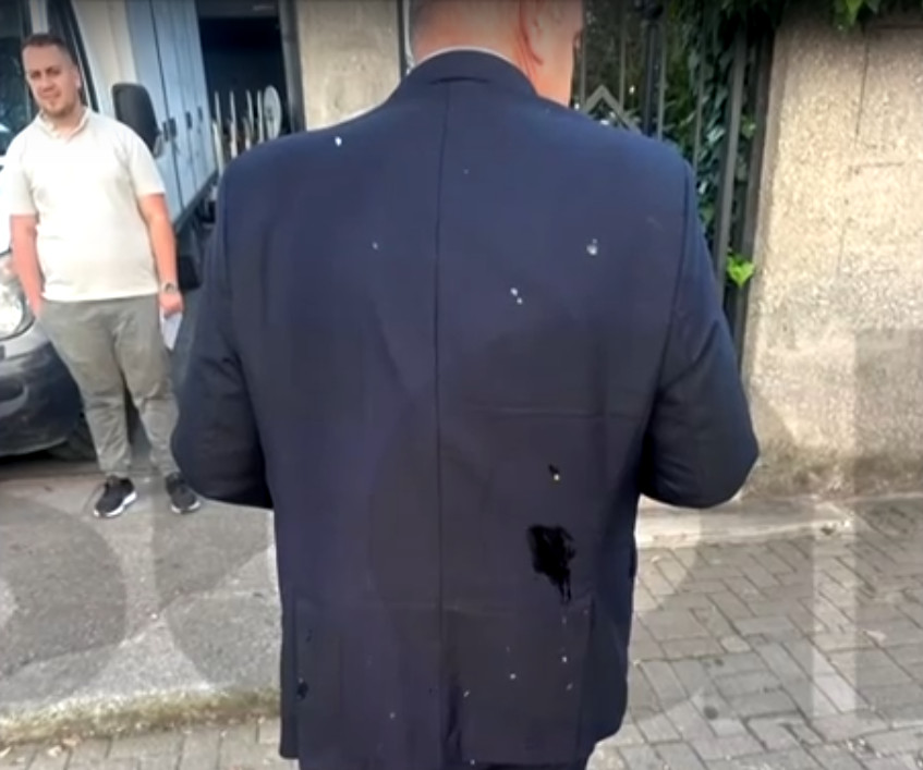 Επίθεση με αυγά και γιαούρτια στον Φρέντι Μπελέρη - marketnews.gr